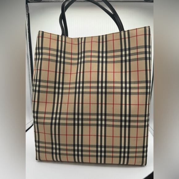 Burberry | Bags | Burberry London Vintage Nova Check Tote Wcertificate ...
